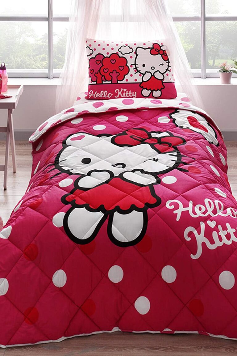 How to Style a Dream Bedroom for a Real Hello Kitty Lover – Hollywood Thing